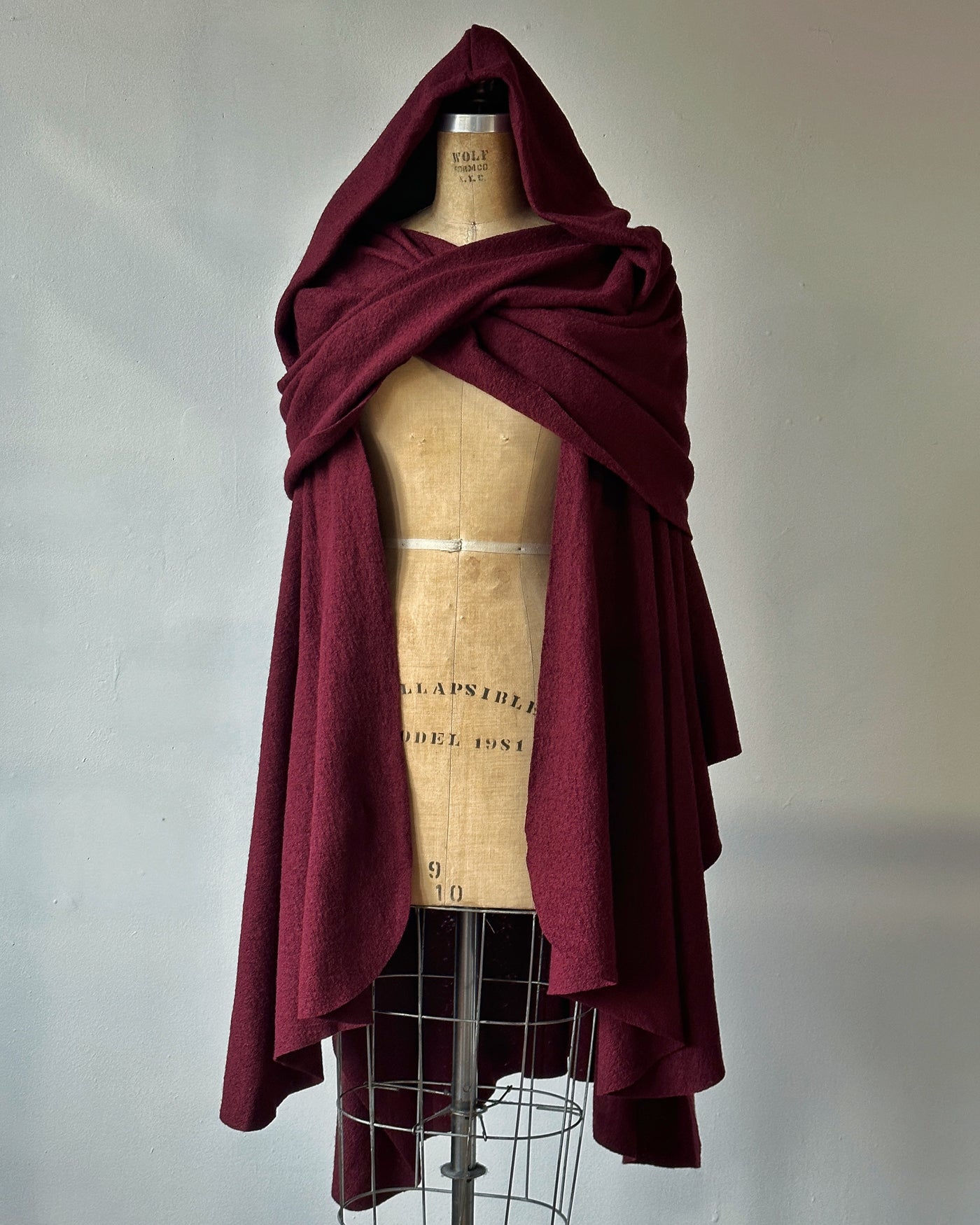 Mythic Cape in Oxblood Wool